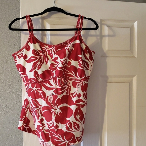 Hapari | Swim | Tropicsl Floral Red And White Womens Tankini Top | Poshmark